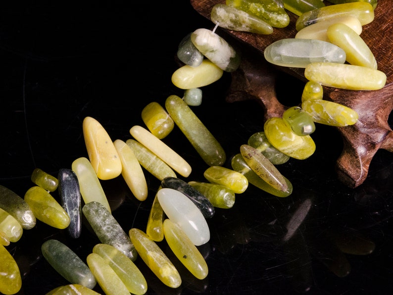 Full Strand Taiwan Jade Crystal Quartz Necklace/ Taiwan Jade - Etsy