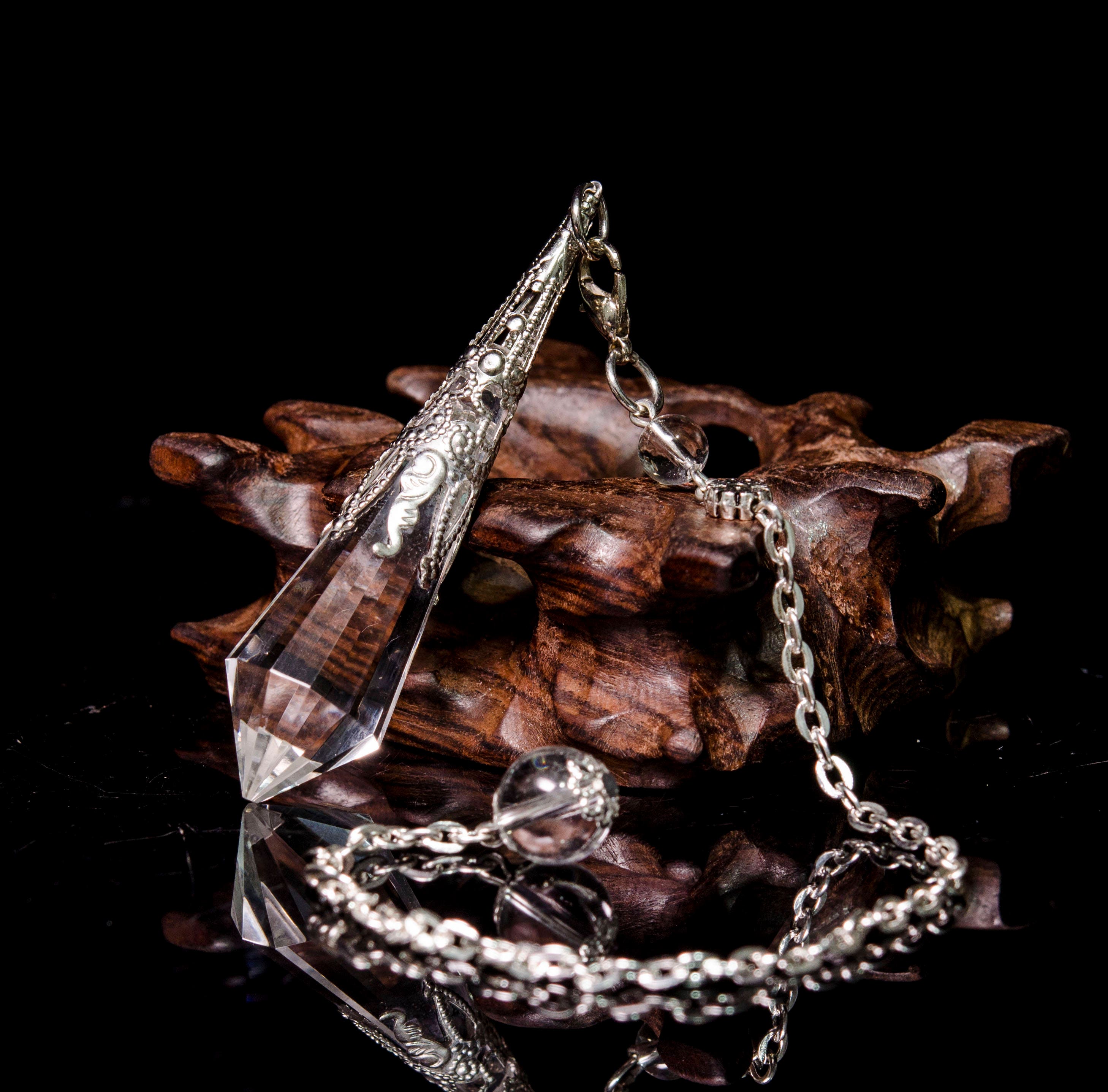 AAAAA Clear Crystal Quartz Pendulum/dowsing Tool for - Etsy