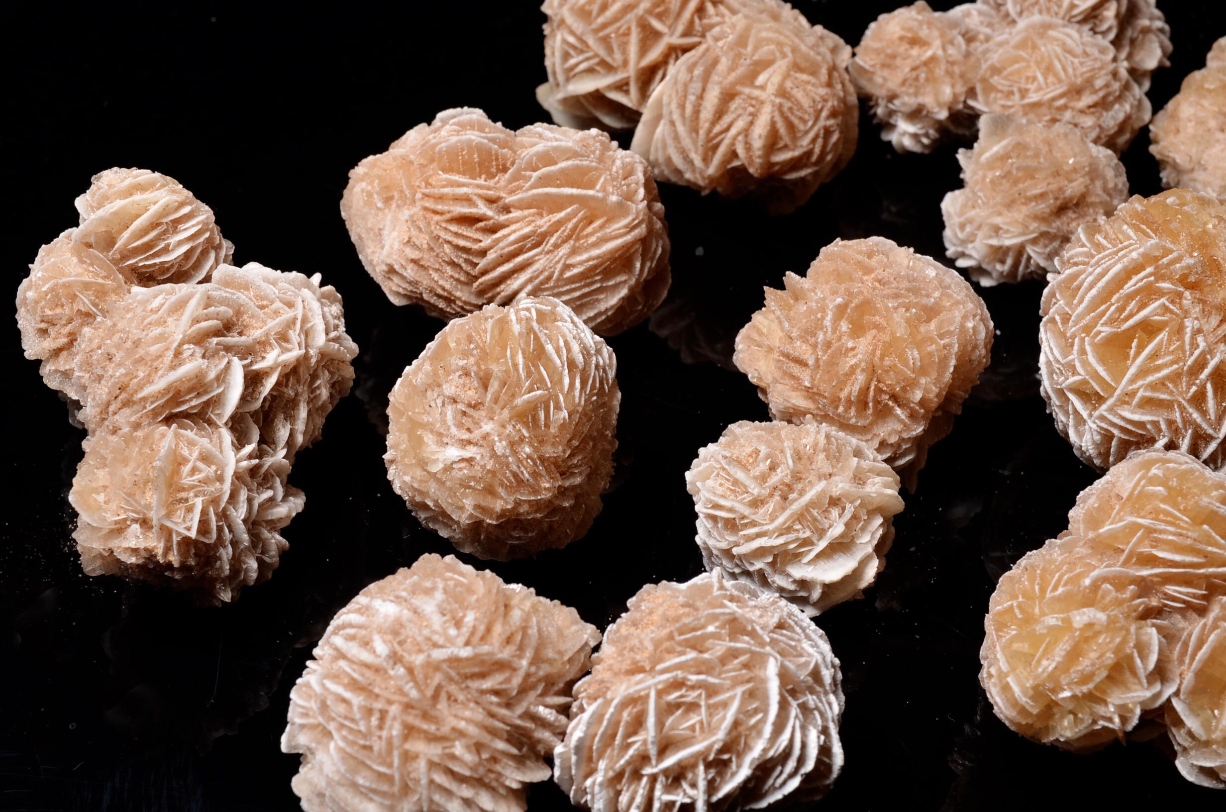 One Small Piece of Desert Rose Selenite Gypsum Crystal Cluster /inner ...