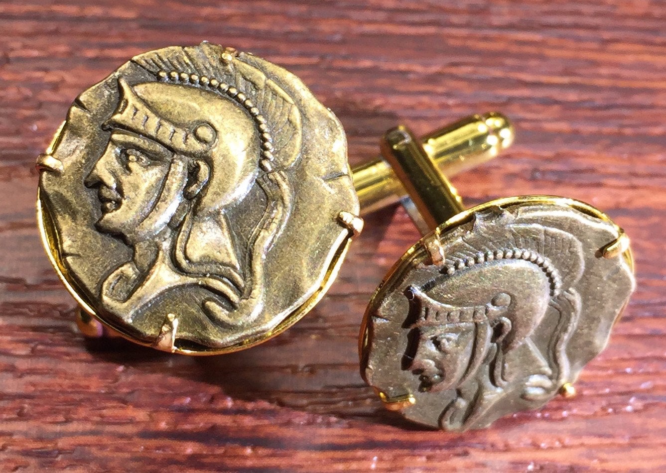 Ancient Roman Centurion Warrior Soldier Plume Helmet Head Coin ...