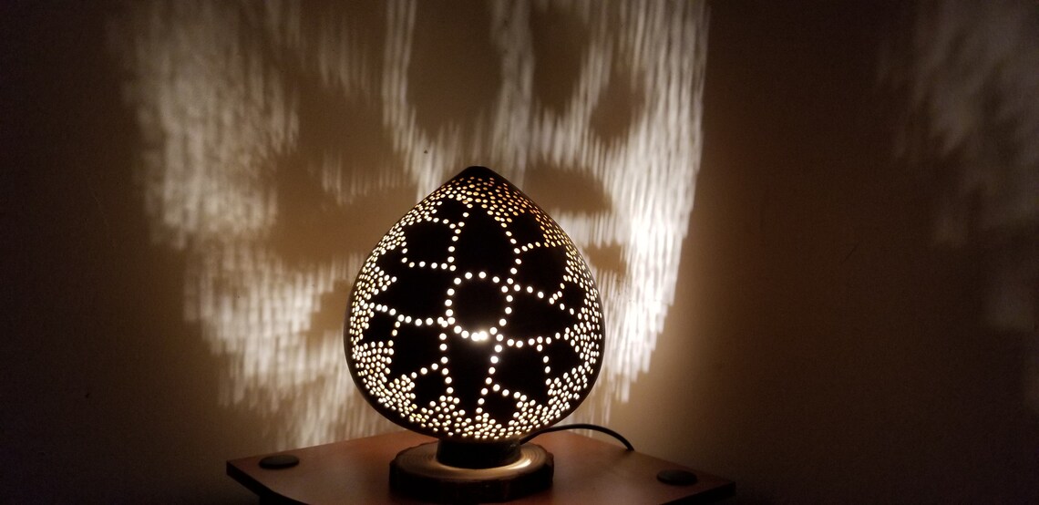 Medium Calming Lamp™ - Etsy