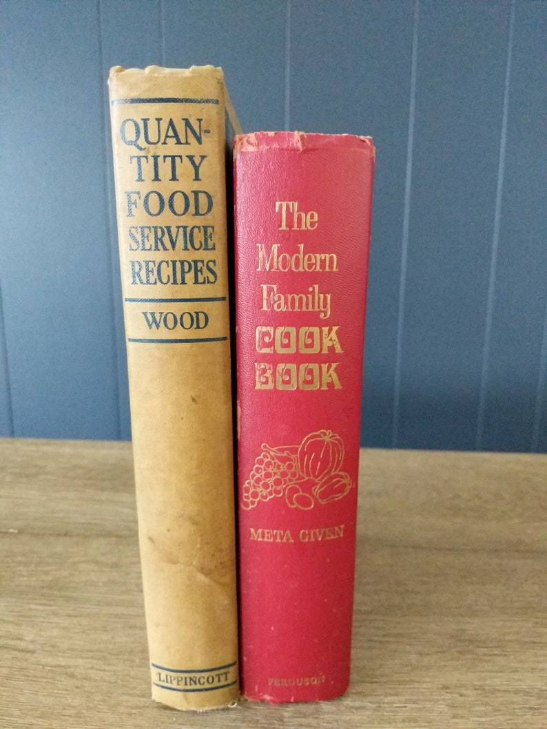 Vintage Cooking Book Set Rustic Home Decor the Modern Family - Etsy