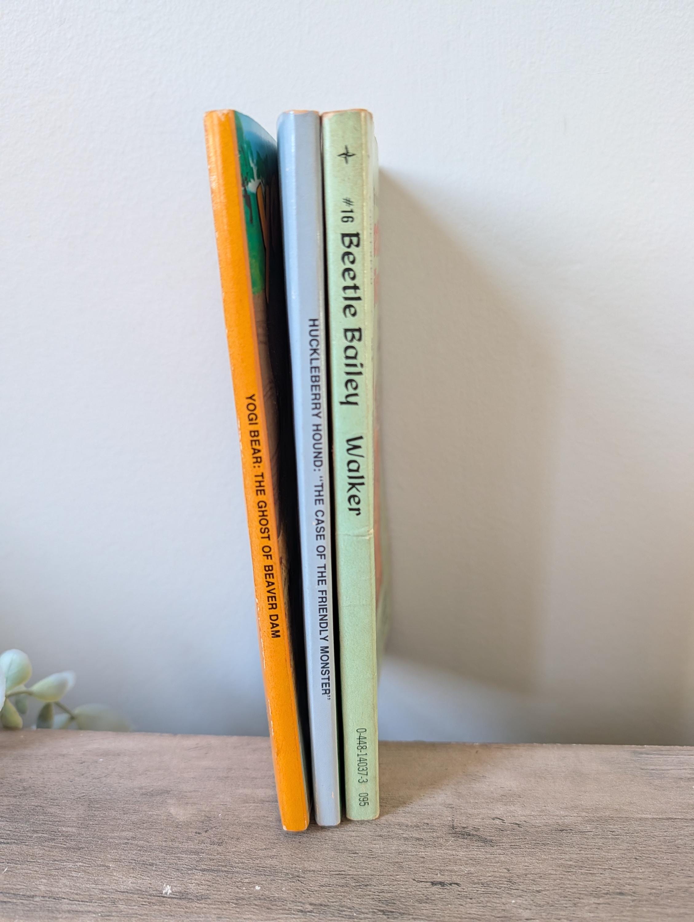 Vintage Book Set : Hanna-barbera's Yogi Bear the Ghost of Beaver Dam ...