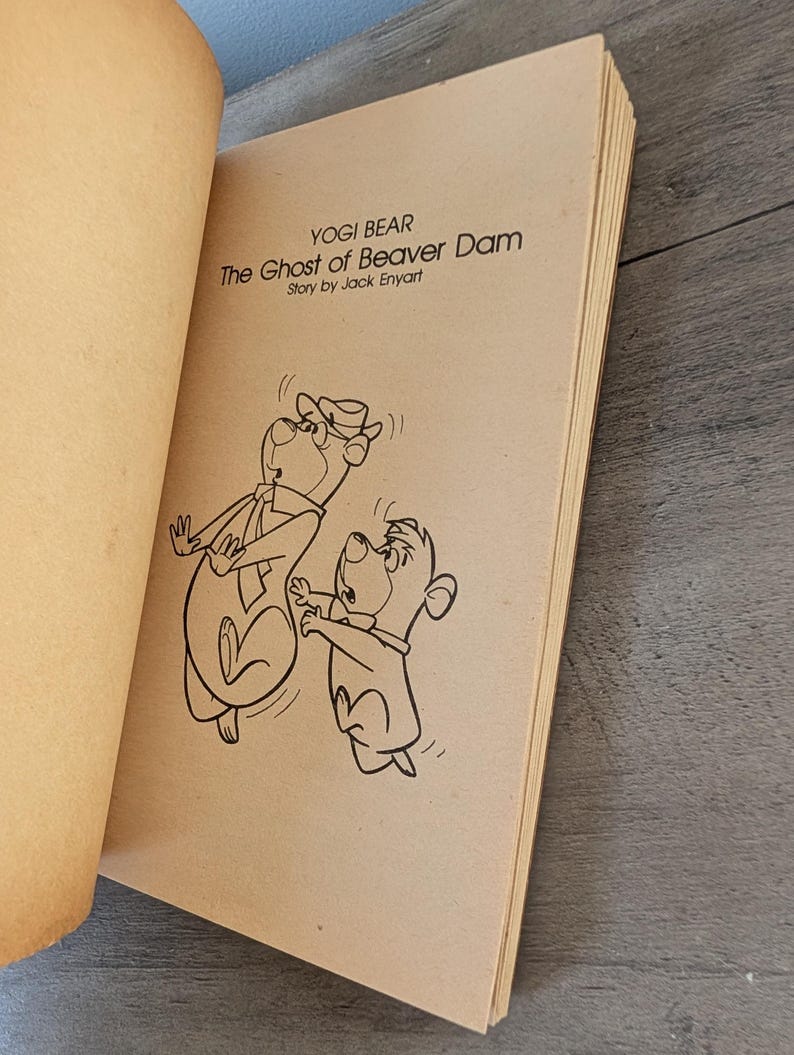 Vintage Book Set : Hanna-barbera's Yogi Bear the Ghost of Beaver Dam ...