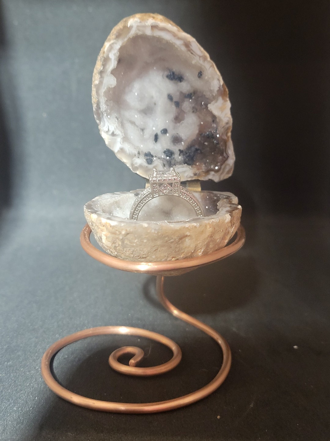 Geode Ring Box 240106 - Etsy