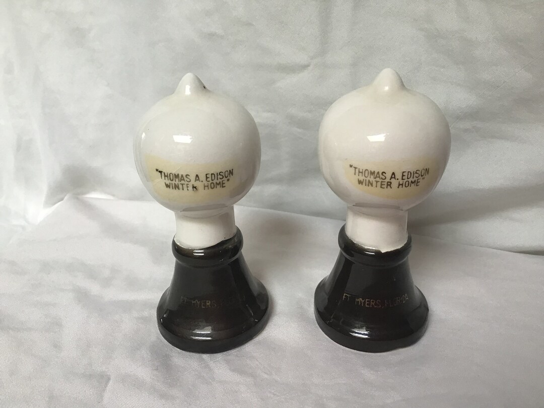 Vintage Light Bulb Shape Salt and Pepper Shakers Thomas Edison - Etsy