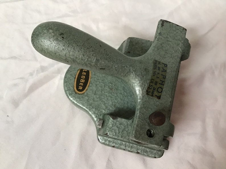 Vintage Loeber Two Hole Punch: Heavy Green Metal, Paphot Paris - Etsy