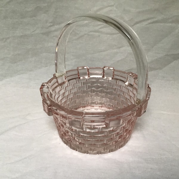 Vintage Glass Basket - Etsy