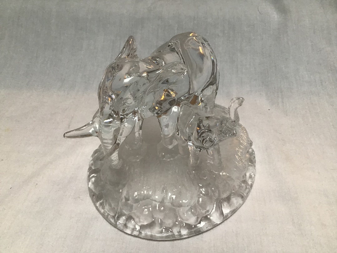 Vintage Elephant and Calf Oneida Crystal Elephant With Baby Capri ...