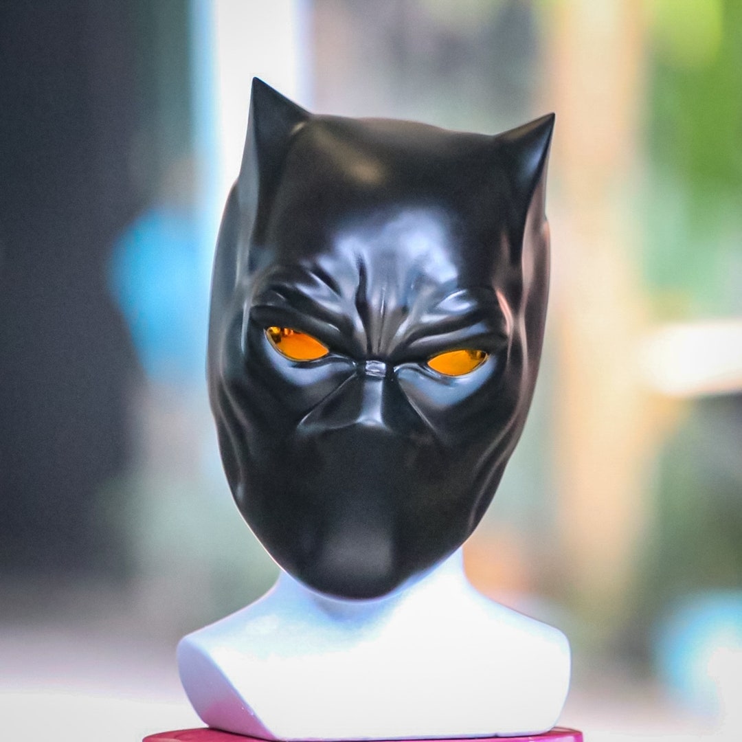 Comic Version Black Panther Helmet 1:1 Scale for Collectables or ...