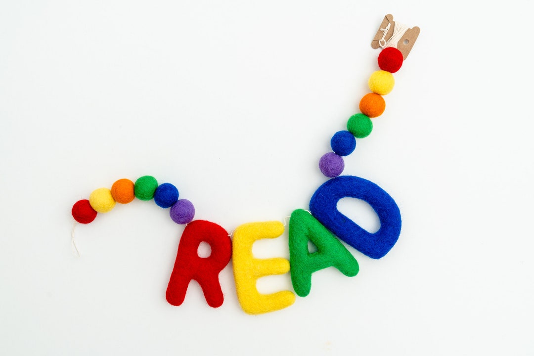 Book Garland, Book Decor, Reading Garland, Felt Ball Garland, Felt ...
