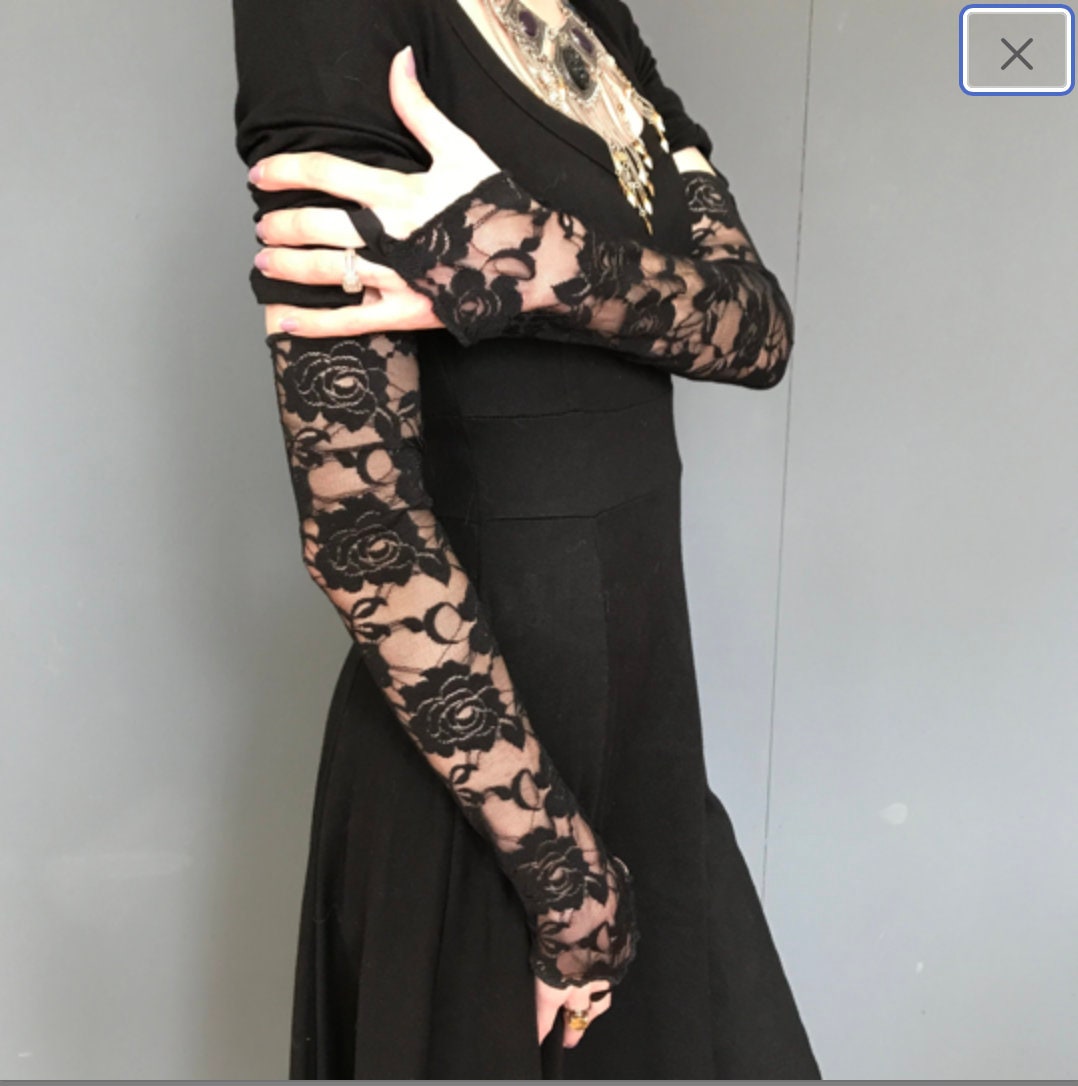 White Lace Gloves Long Arm Warmers Halloween Hand Covers Gothic Wedding ...