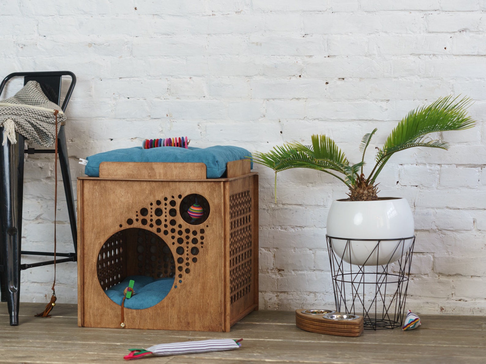 Elevated Cat Bed, Covered Cat Bed, Kitten Bed, Cat House, Cat Furniture ...