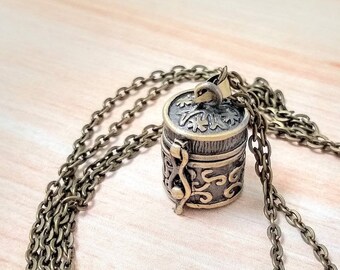 Opening Pendant Necklace - Etsy