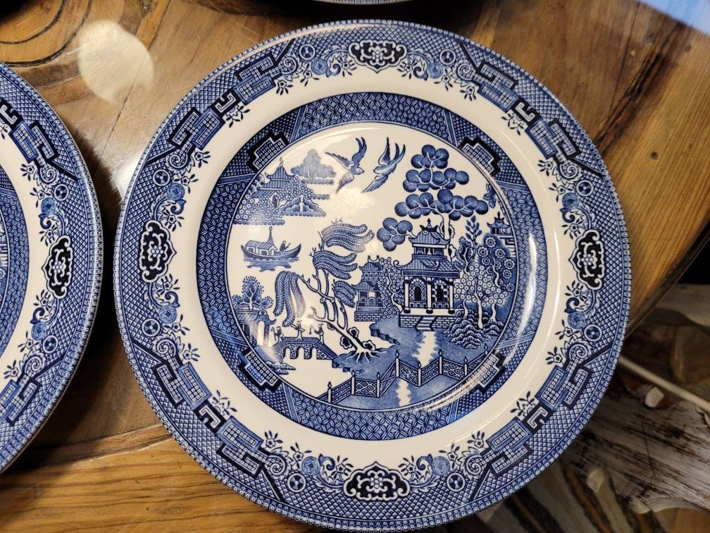 Plates Blue Willow Pattern, Made in Staffordshire England - Etsy