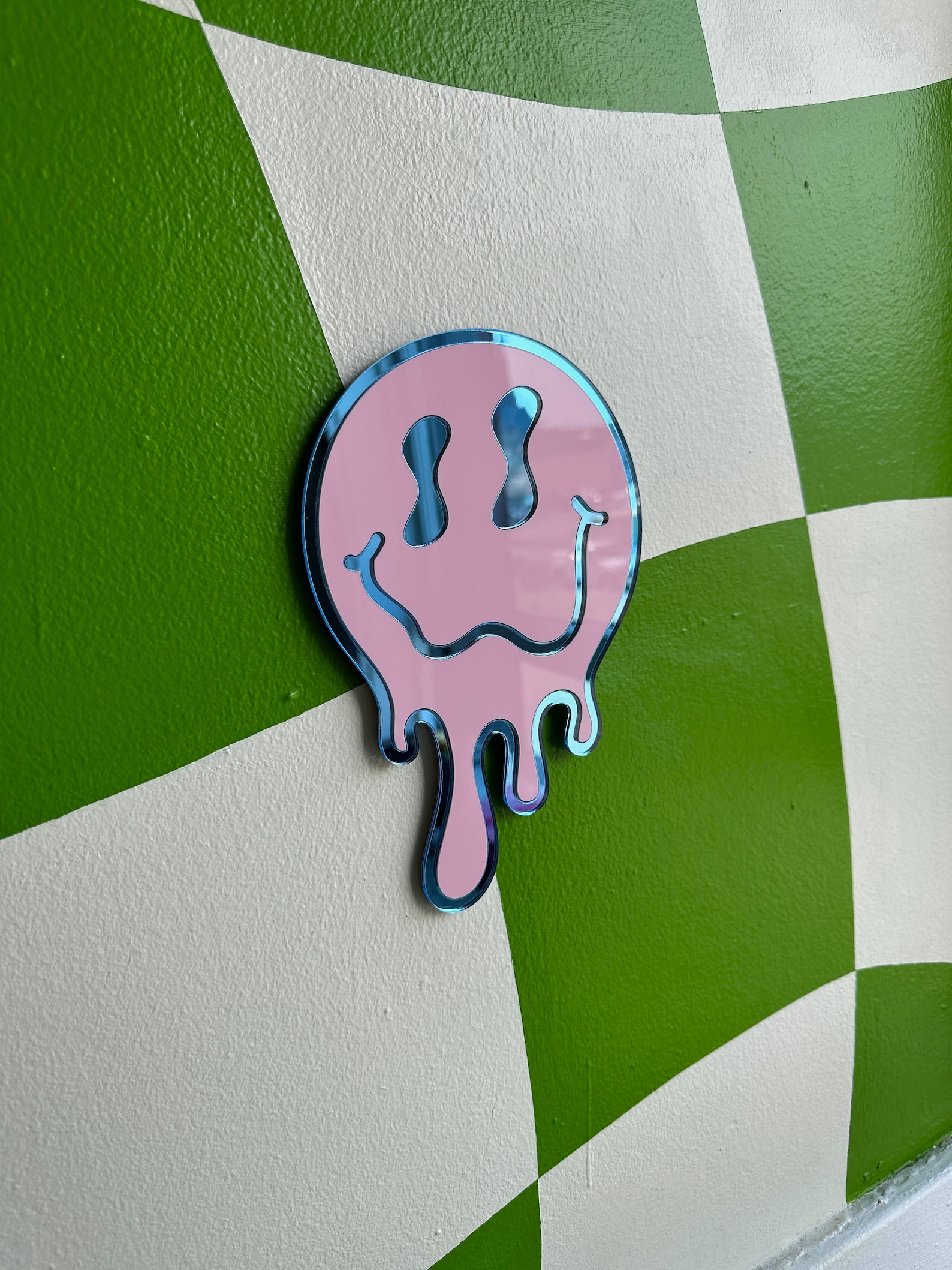 Drippy Smiley Face Wall Art Mirror Smile Home Decor Happy Wall Hanging ...