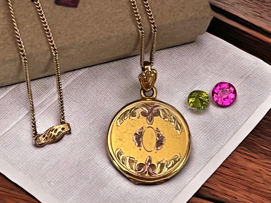 Vintage Gold Filled Locket Round Etched Flower timeworn Treasure 2 ...