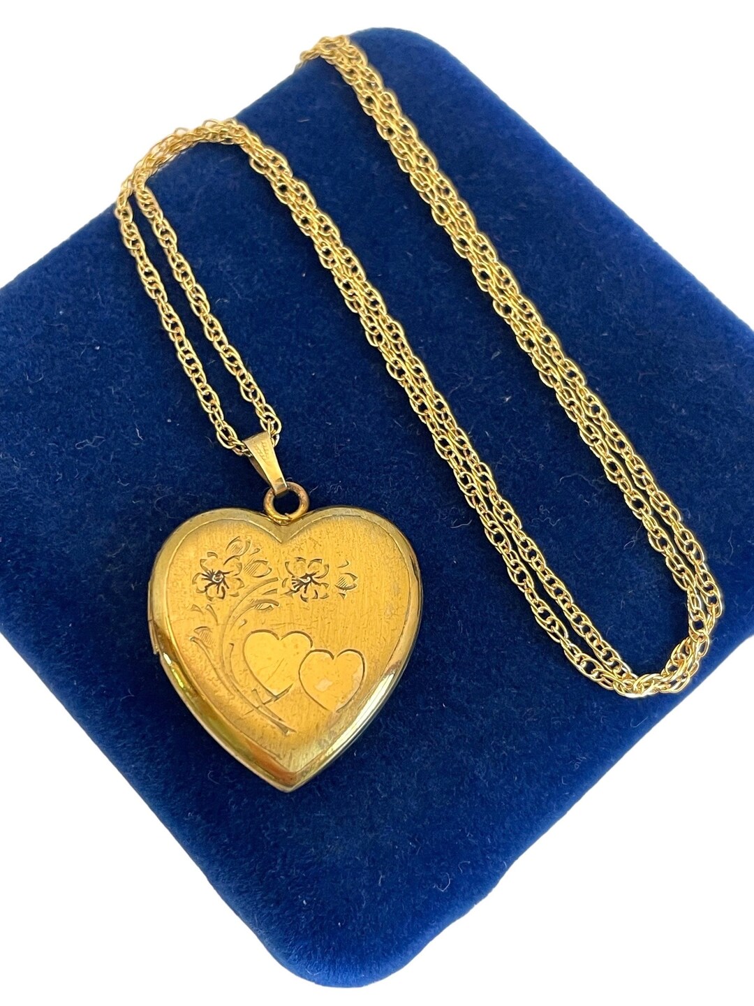 Vintage 12K Gold Filled Heart Locket Etched Heart Design A&Z Hallmark ...