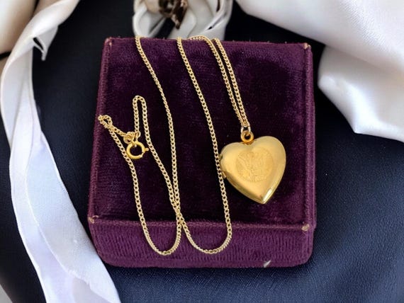 Vintage 10K Gold Filled Etched Heart Locket - Patriot… - Gem