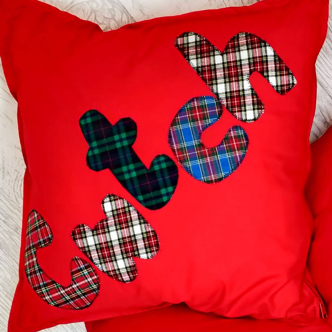 Red Cushion With Cwtch cuddle Lettering for a Welsh St David's Day dydd ...