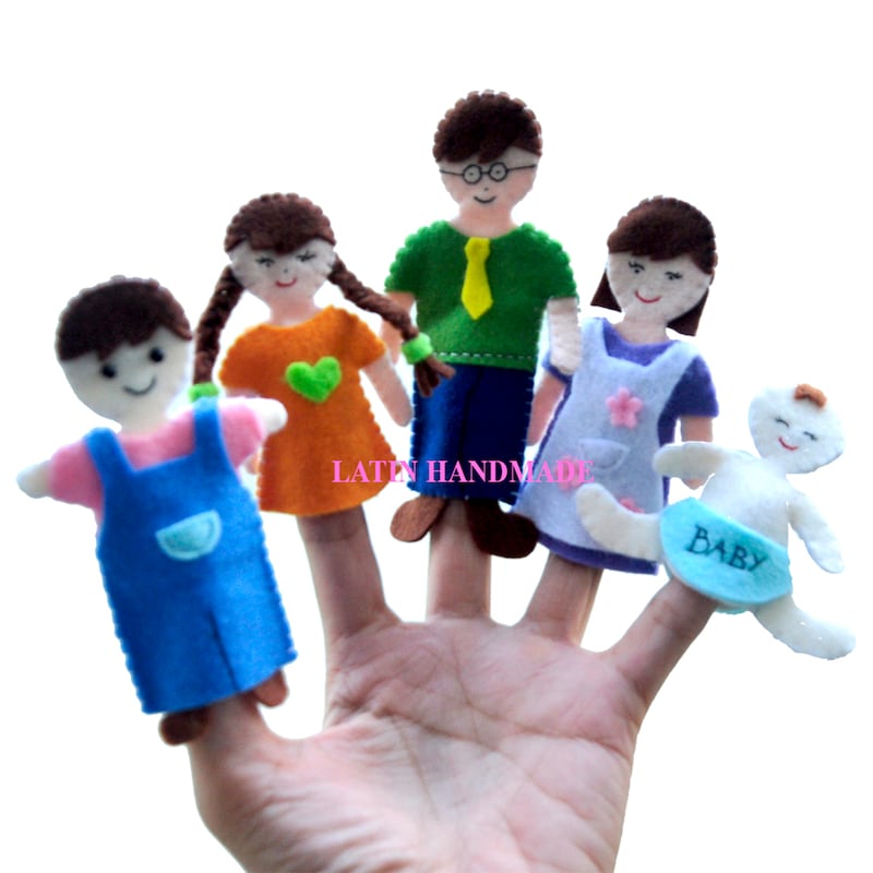 Family Finger Puppet - Etsy