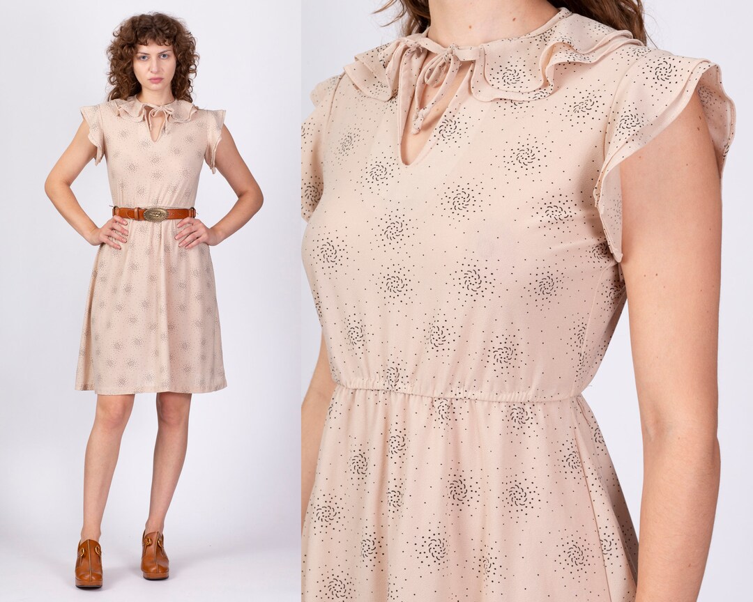 70s Does 1940s Style Pinwheel Mini Dress Petite Small Vintage 40s Style ...