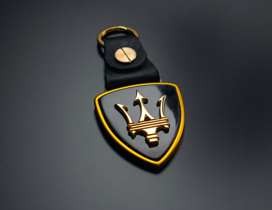 Maserati Golden Keychain Carbon, Aluminum, Titanium, Spyder, 350 GT ...