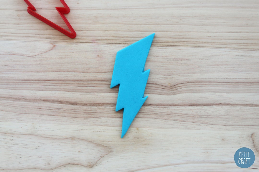 Lightning Bolt | Cookie Cutter, Cake and Fondant Decorate - Etsy