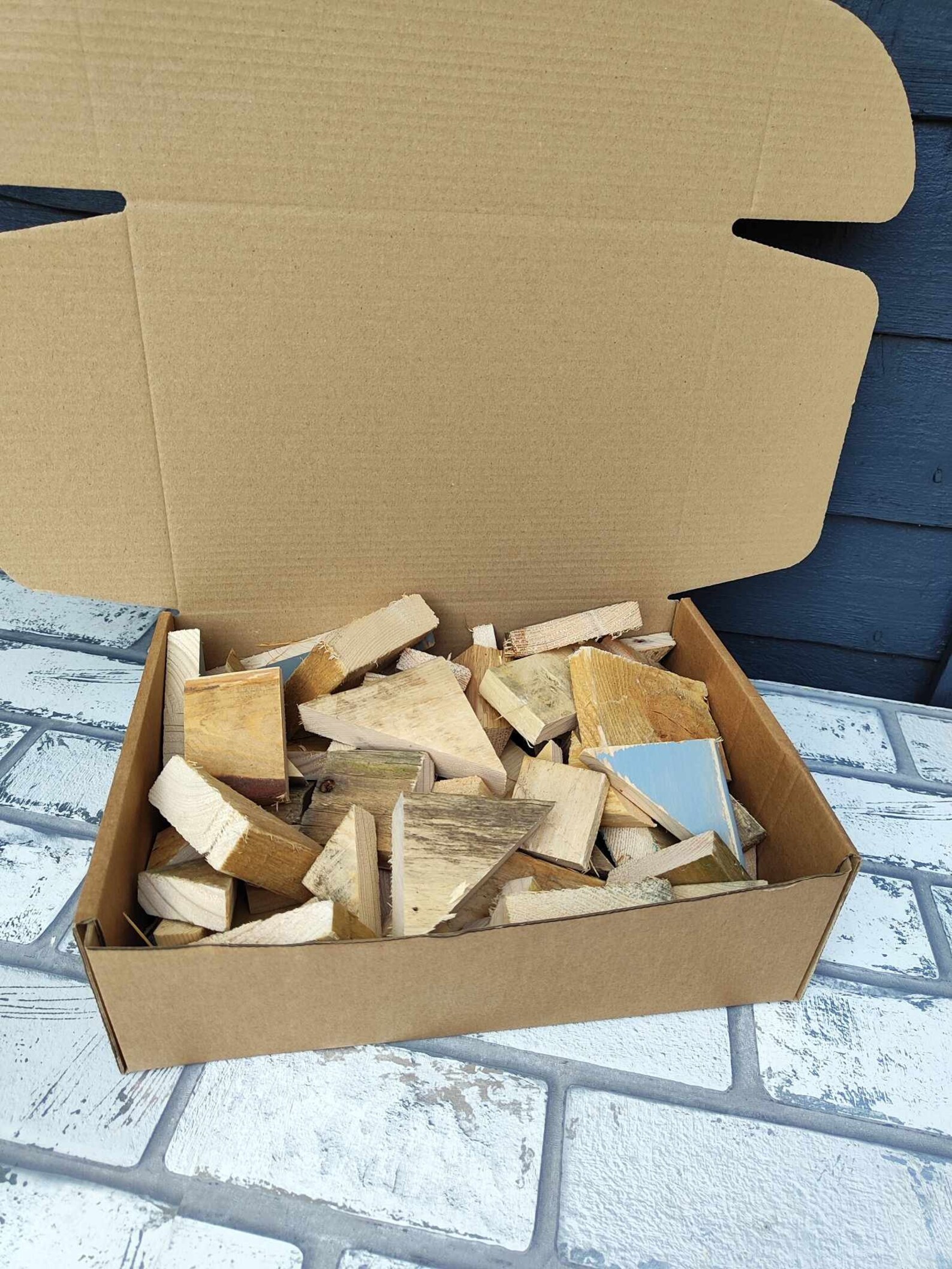 Tiny Houses Wooden Blocks Triangular Shapes Plaques Wood Chunky 50-60 ...