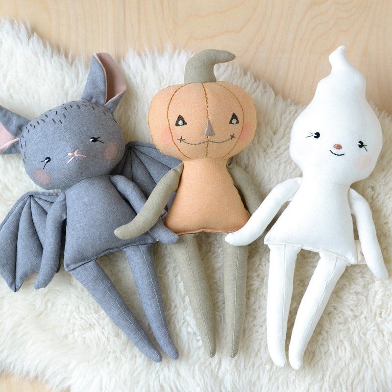 Halloween Petite - Etsy