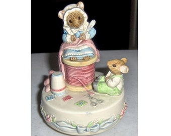 Mouse Music Box - Etsy