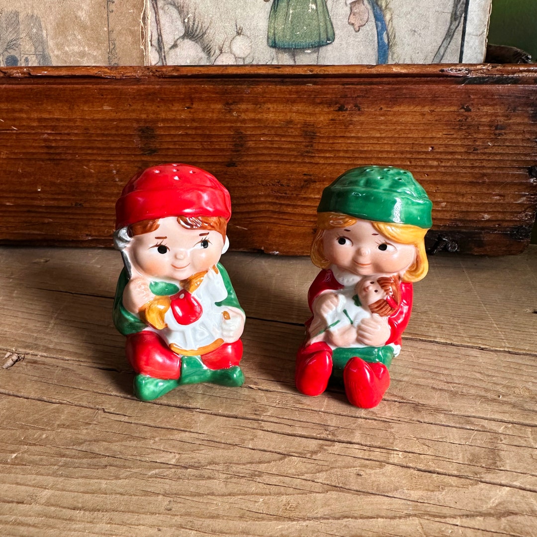 Christmas Salt & Pepper Shakers, Claus and Co. Ceramic Santa's Helpers ...