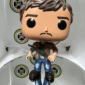 Joel (the Last of Us) Custom Funko Pop - Etsy