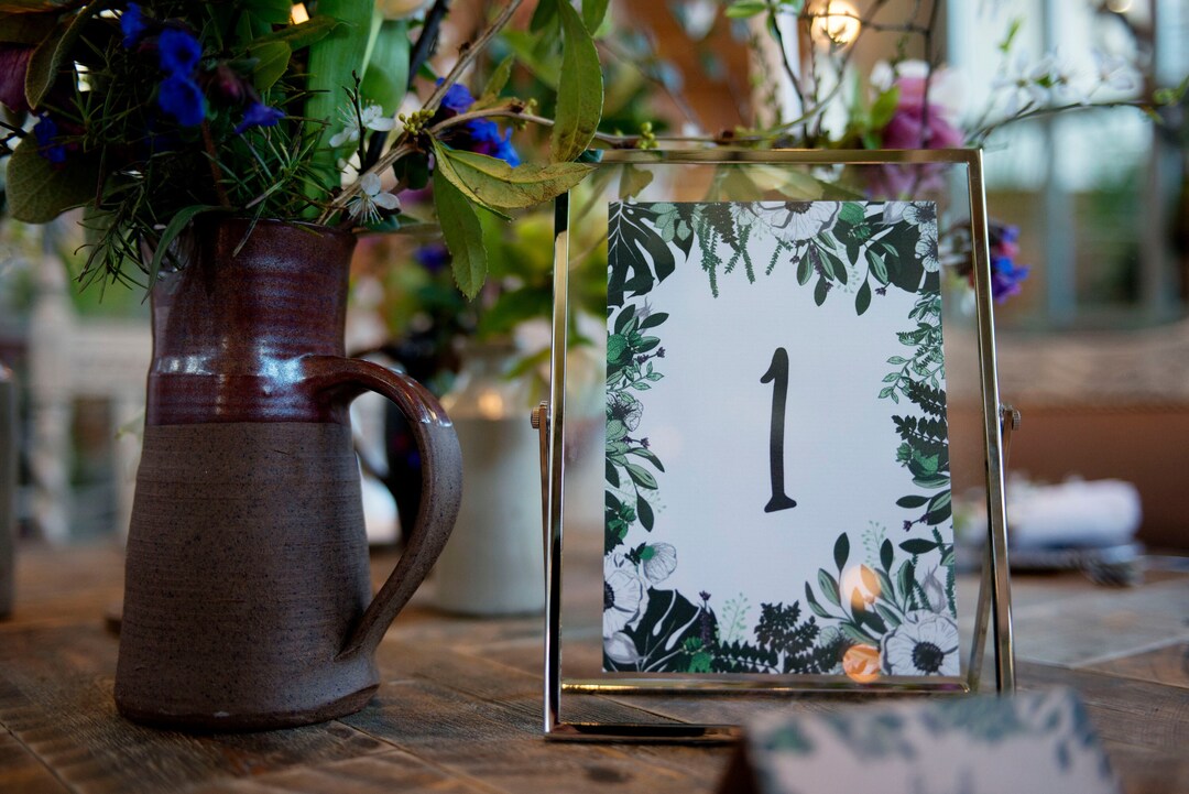 Botanical Wedding Table Numbers 1-10 | A6 | Green & White Foliage ...