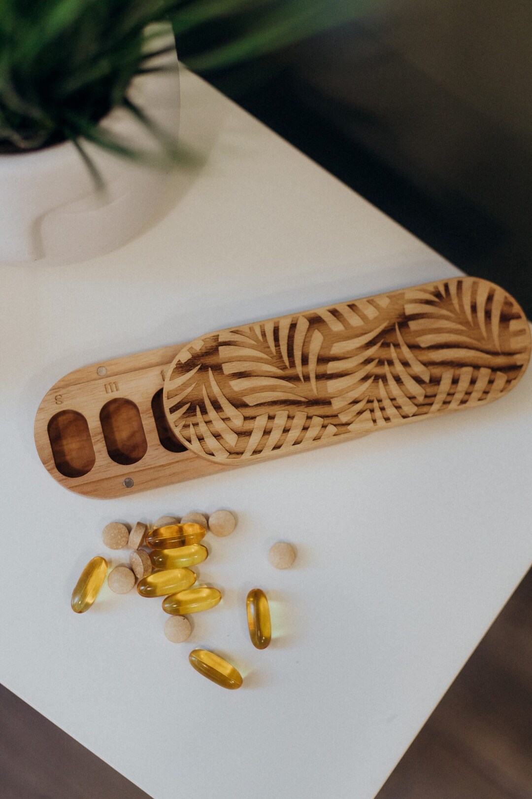 7 Day Vitamin Box, Wooden Gift, Wooden Pill Case, Oval Pill Case ...