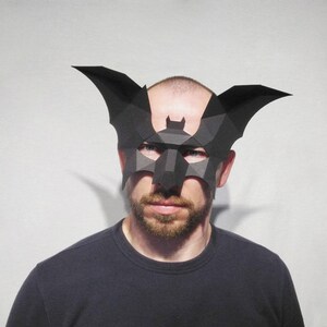 Bat Mask 3D Papercraft Template for Halloween Costume, Paper Vampire ...