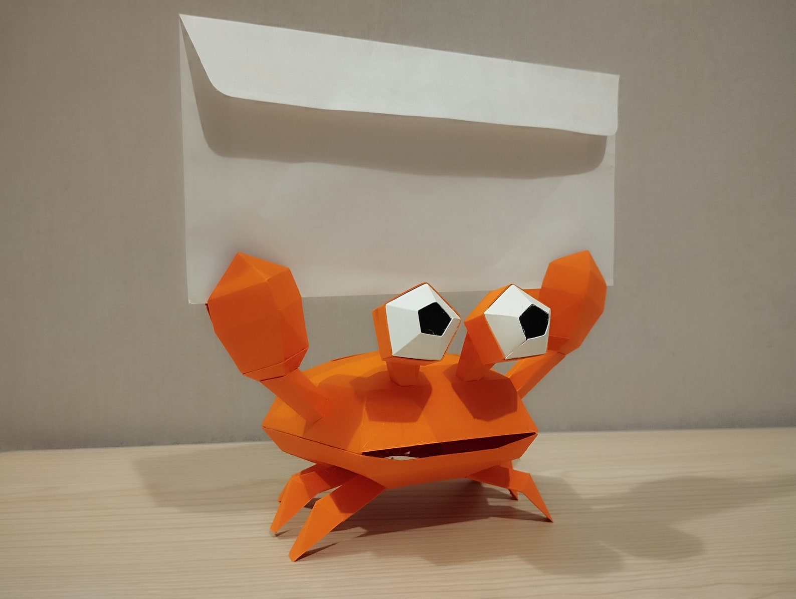 3D Papercraft Crab Holder, Paper 3d Crab, SVG Template, 3D Paper Decor ...