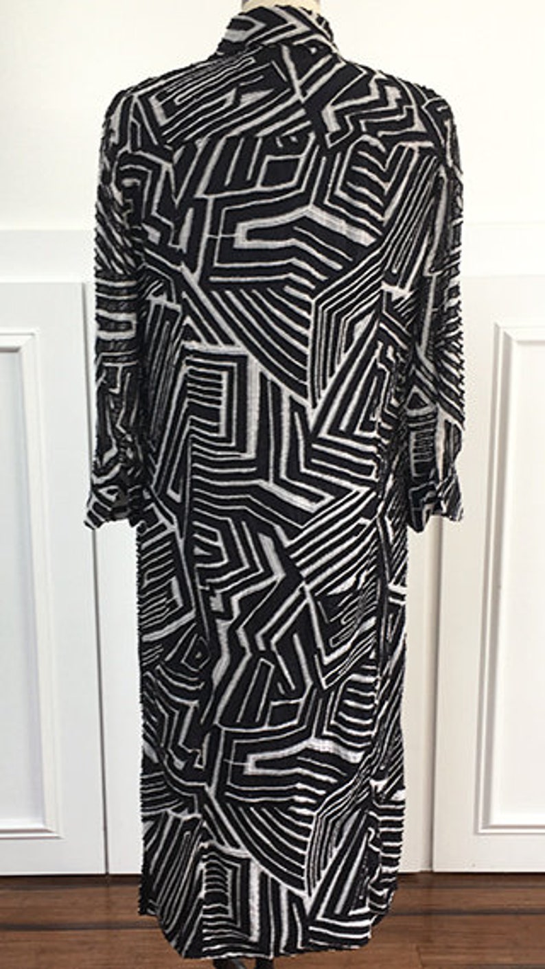 Je’ Metadi by Sean Mehta Hand and Heavily Beaded Black White Abstract ...