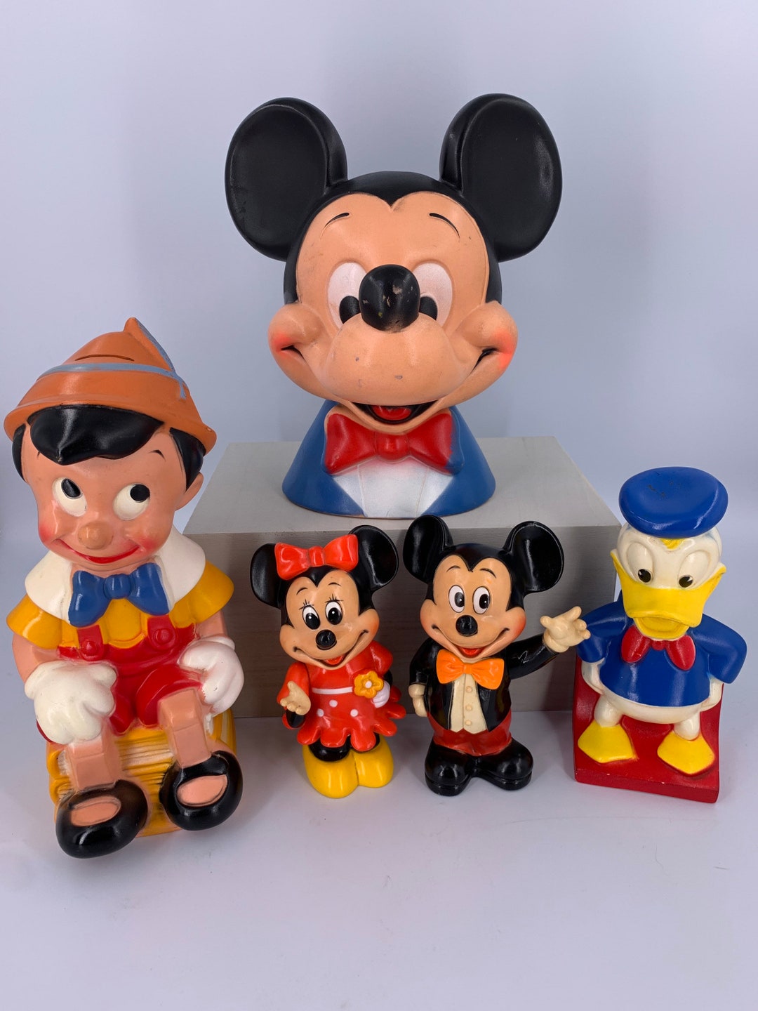 Walt Disney World Productions Plastic Piggy Coin Bank | Choose From ...