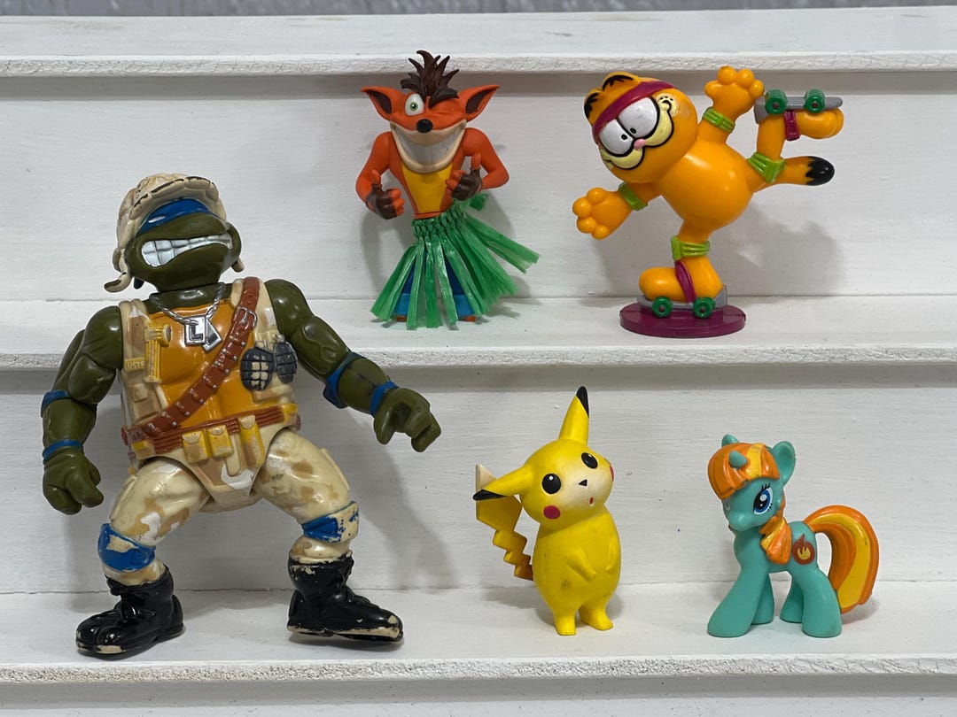 Vintage Children's Toys | Choose From: TMNT Lieutenant Leonardo ...