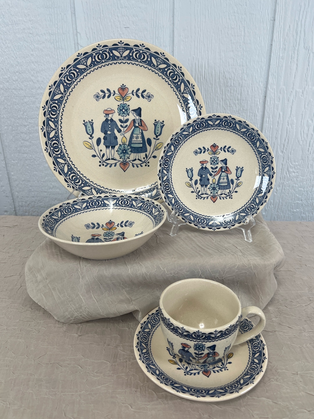Johnson Brothers Hearts & Flowers Stoneware | Choose From:dinner Plate ...