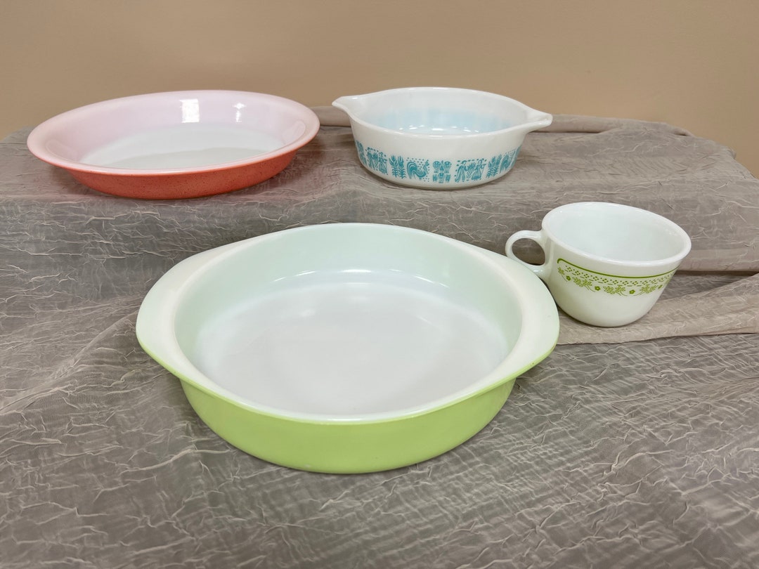 Vintage Pyrex Choose From: Amish Butterprint 1 Pint Casserole, Bright ...