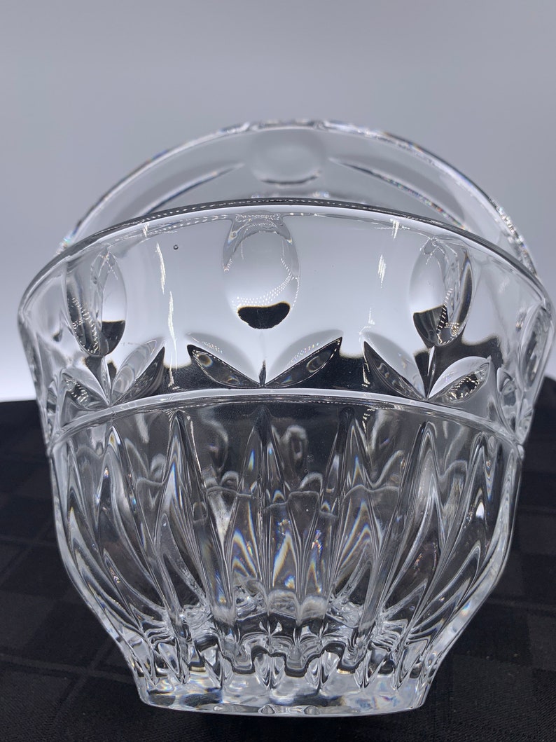 Vintage Block Crystal Tulip Pattern Handled Basket Signed - Etsy