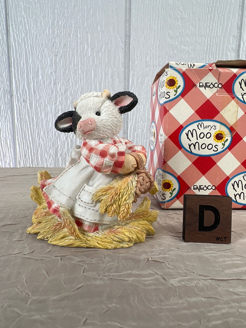 Mary's Moo Moo Collectible Figure Country Decor Nursery | Friendship ...