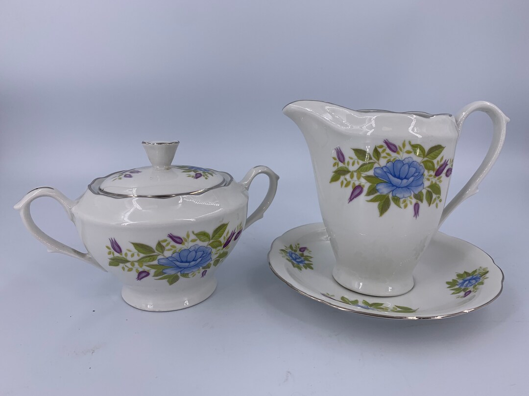 Vintage CMIELOW Porcelain Floral Platinum Rim Lidded Sugar & Creamer W ...