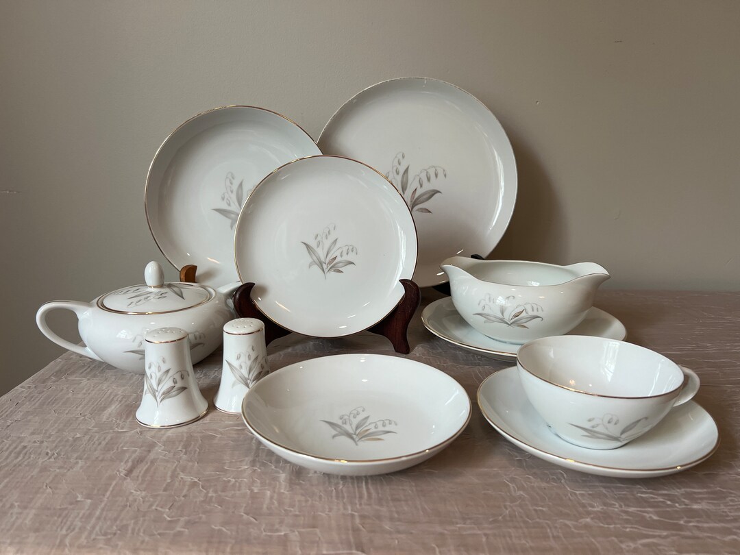 Golden Rhapsody China by Kaysons | Choose From: Dinner Plate, Bread ...