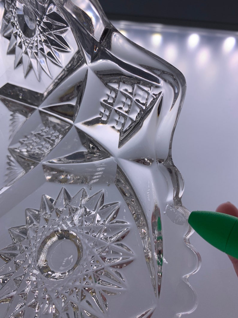 ABP Hobstar Pressed Glass Curved Triangle Fruit/candy Dish - Etsy