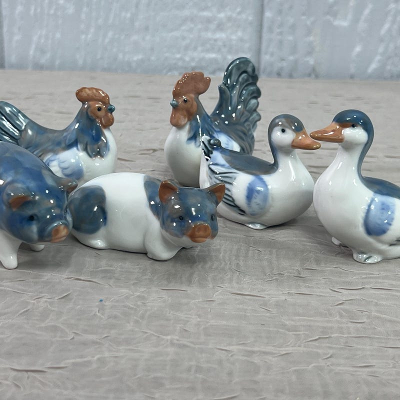Japanese Rooster Figurine - Etsy
