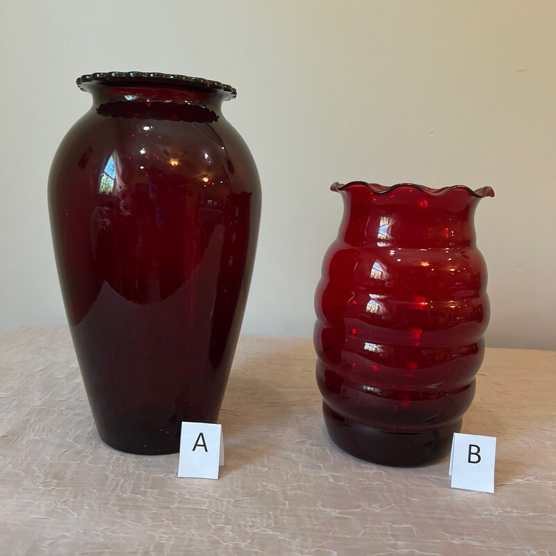 Ruby Red Vase - Etsy