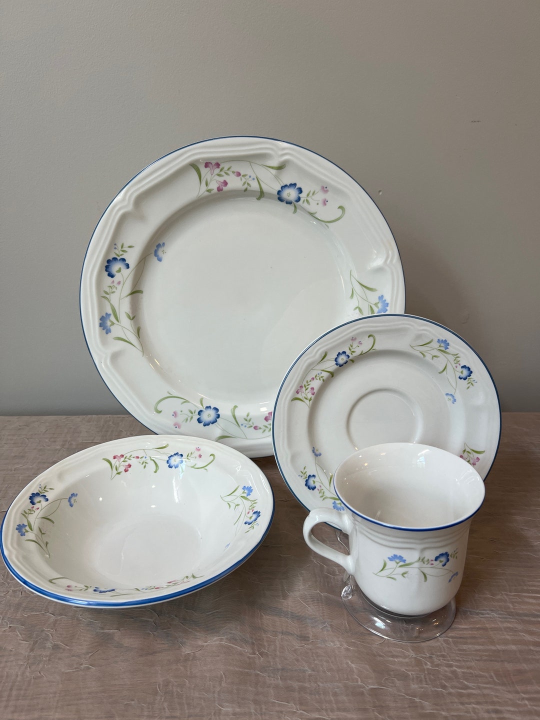 Shades Crest by Citation Embossed W/pink & Purple Flowers Dinnerware ...